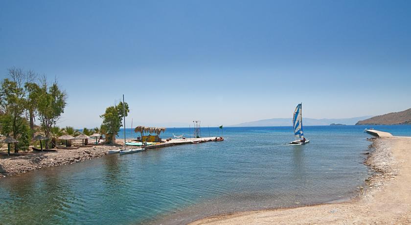 Aspat Koyu Rehberi: Plajı ve Denizi Nasıl? - Teknevia