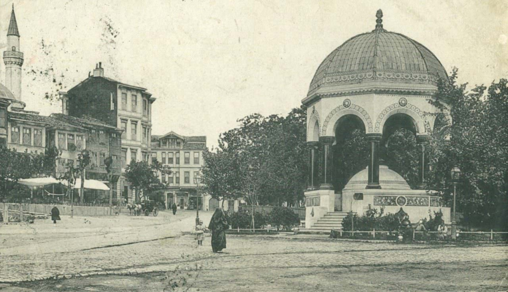 Alman Çeşmesi Rehberi: Tarihi, Mimari Özellikler - Teknevia